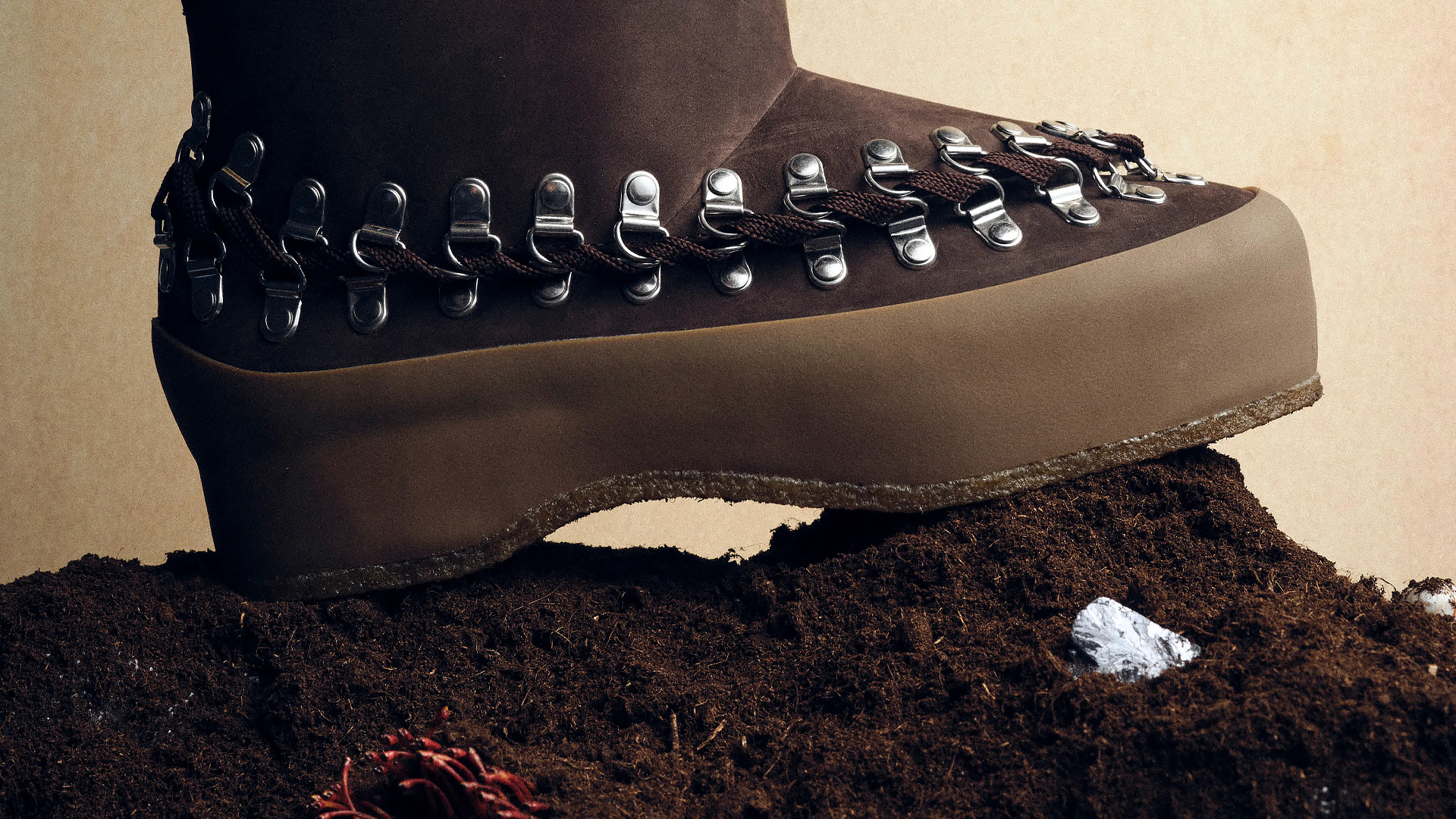 Bluemarble’s New Odyssey Boots Can Transform Into Slippers – FOOTWEAR ...